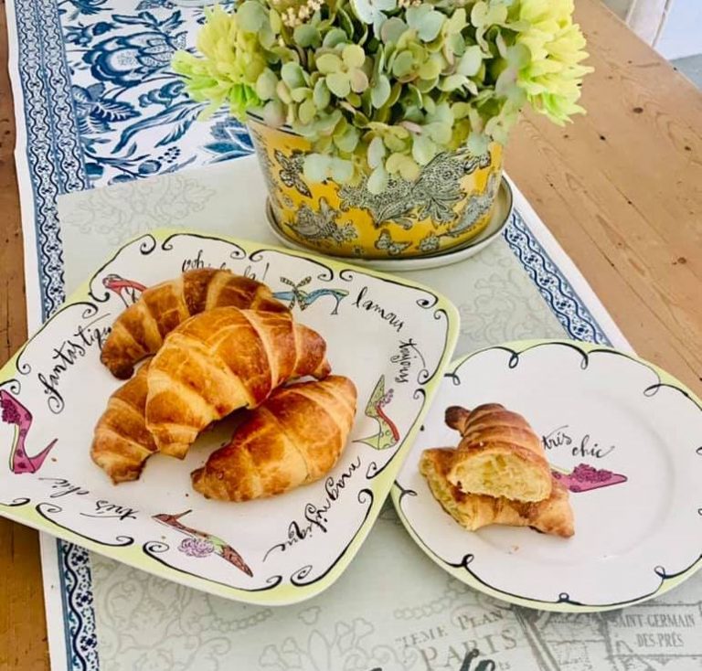 Learn how to make croissants at home! - The French Baking Class